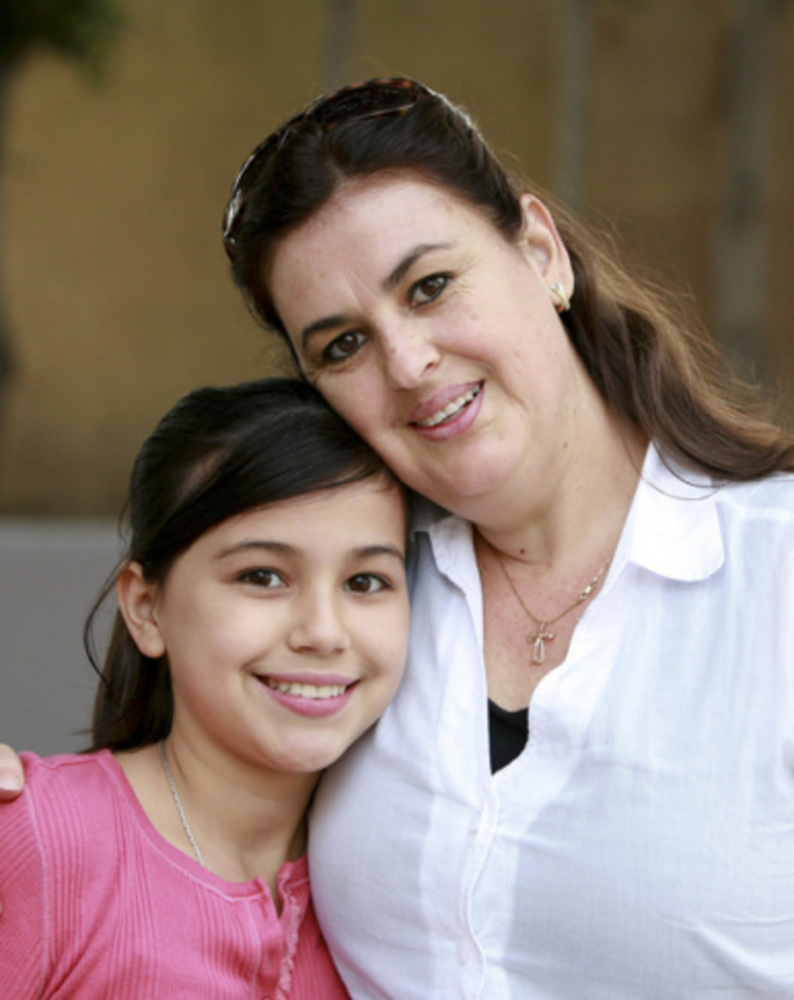 DDT Exposure in Grandmothers Linked to Obesity, Earlier Periods in ...